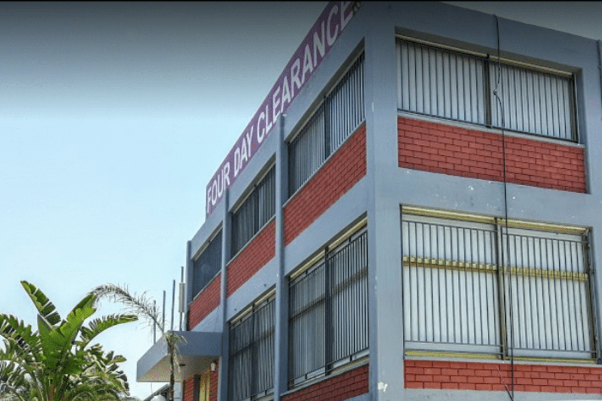 Four Day Clearance | MALLOUPPAS Group