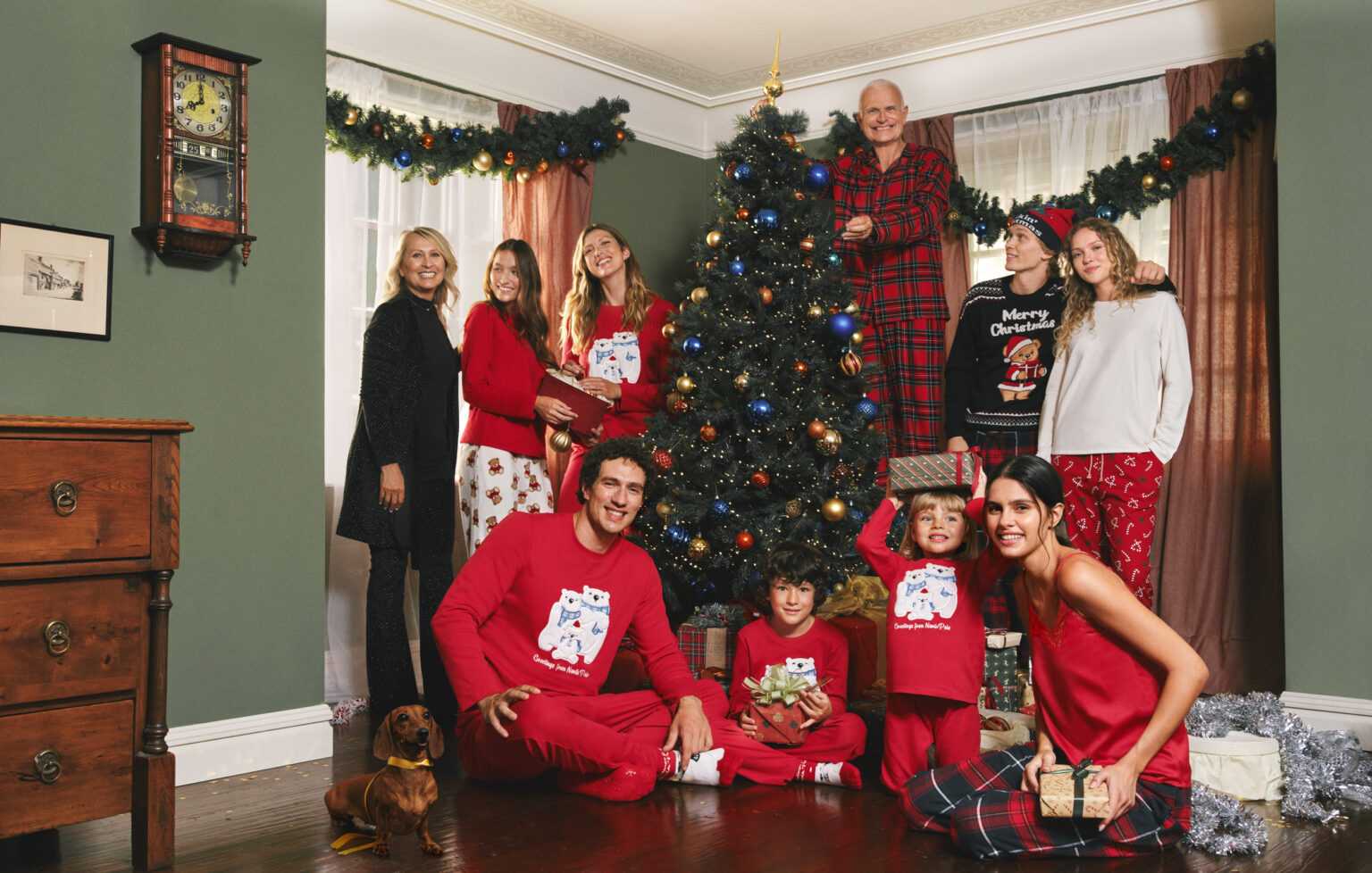 Tezenis: The Christmas Alibi | MALLOUPPAS Group